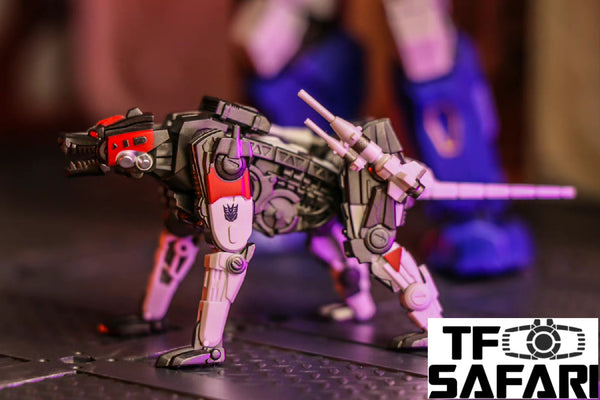 Trumpeter SK-05 SK05 08112 Transformers Soundwave & Ravage Smart Model ...